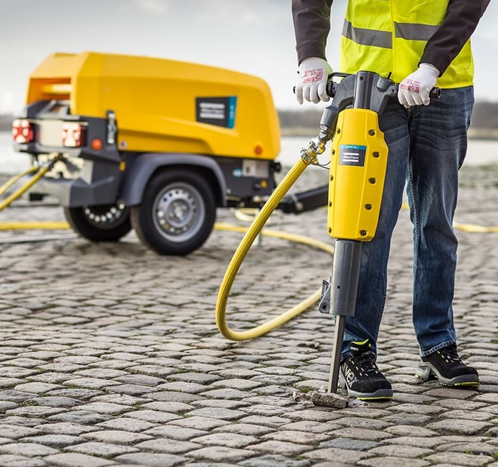 Talisman Hire Woodlands (inside Builders) - TLB and Plant Machinery